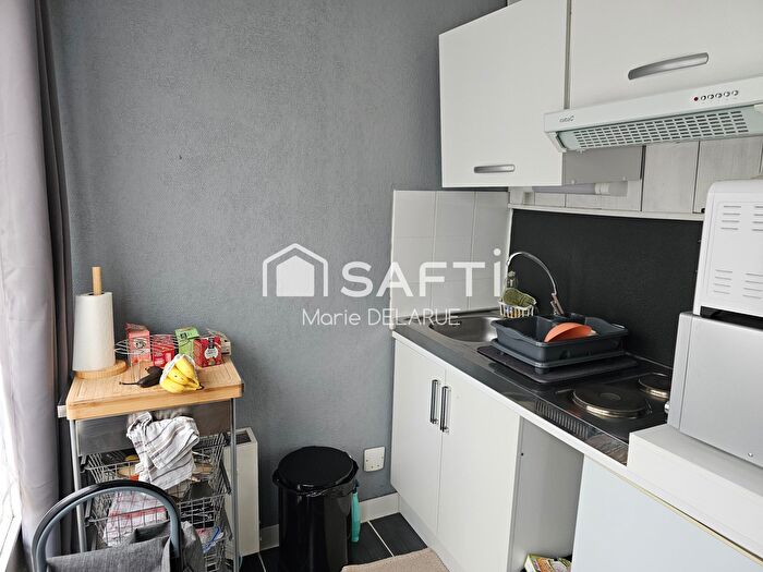 Appartement à vendre - Compiègne, Royallieu, Village - 1 pièce