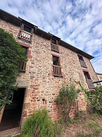 Maison à vendre - Lassouts - 5 pièces - 3 chambres