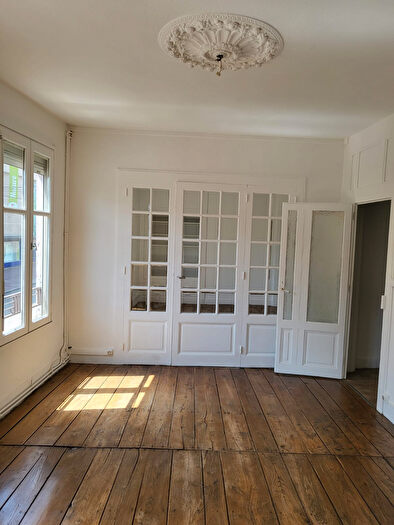 Appartement à vendre - Limoges, Centre-ville, Hôtel de Ville, Emailleurs - 5 pièces - 2 chambres