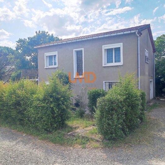 Maison 5 pièces à Saint-Privat-des-Vieux, à vendre