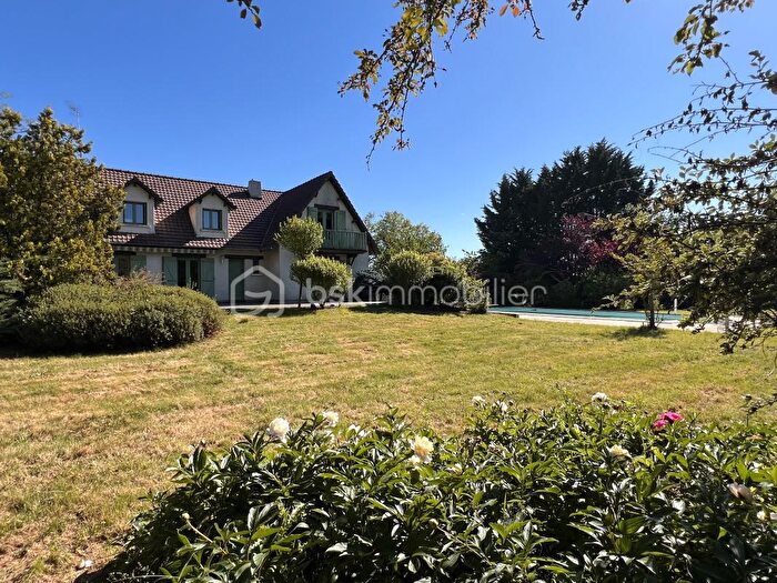 Maison 7 pièces à vendre - Lavoux