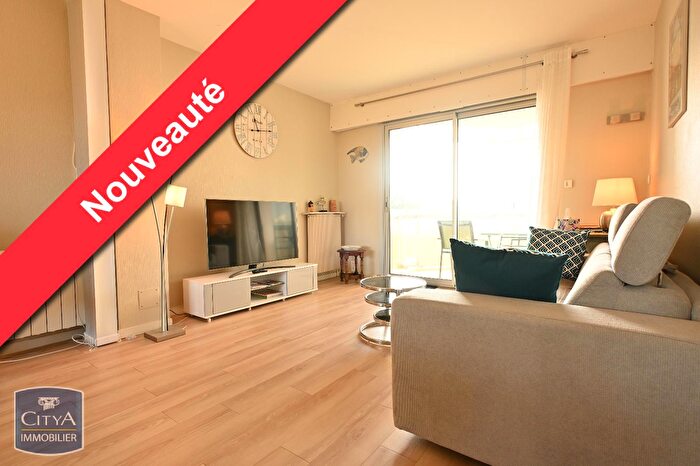 Appartement à vendre - Royan, Centre-ville - 3 pièces - 2 chambres