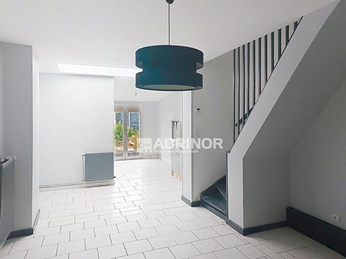 Maison 4 pièces à Tourcoing, Phalempins, à vendre