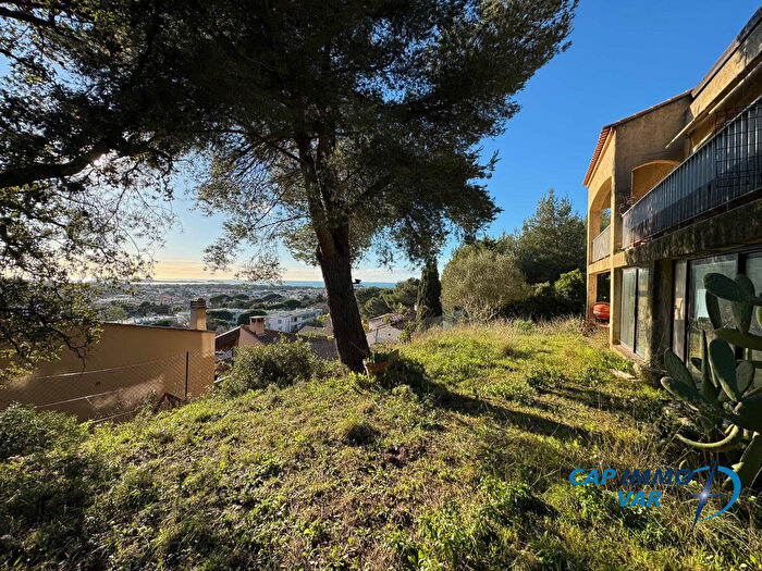Maison à vendre - Six-Fours-les-Plages, Les Lones, Bucarin, Fort, Les Playes - 5 pièces - 4 chambres