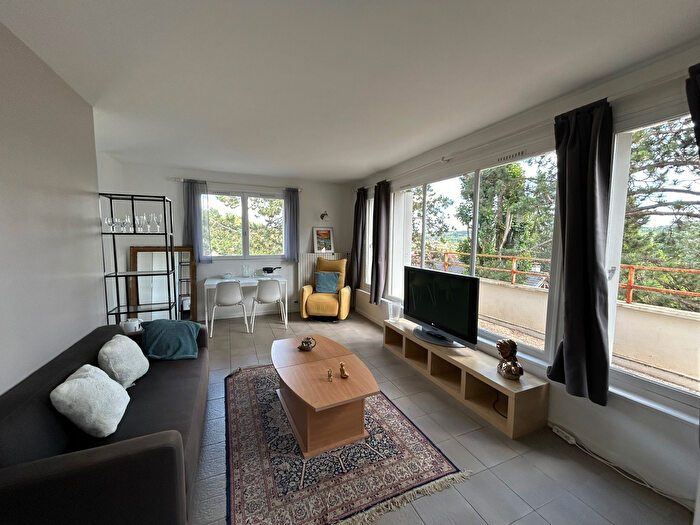 Appartement 2 pièces à Orsay, Le Guichet, à vendre