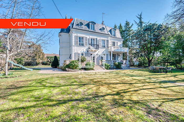 Maison à vendre - Maisons-Laffitte, Est - 8 pièces - 5 chambres