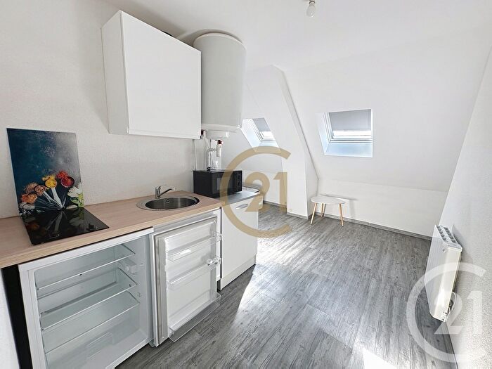 Appartement à louer - Belfort, Jean-Jaurès, Châteaudun - 1 pièce