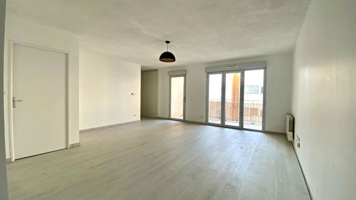 Appartement à vendre - Lyon e , Vaise, Rochecardon - 3 pièces - 2 chambres