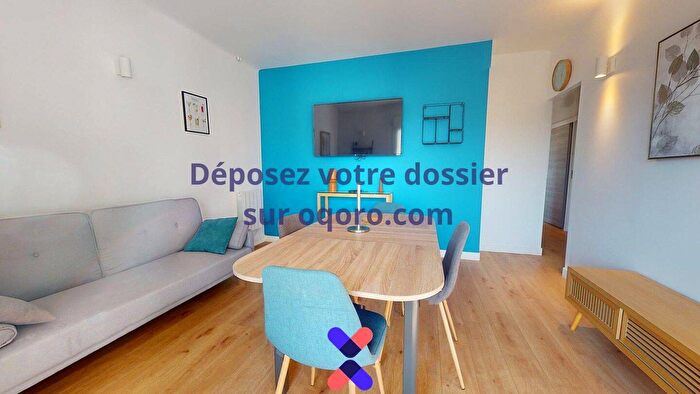 Appartement à louer - Gambetta, Nîmes - 5 pièces - 4 chambres