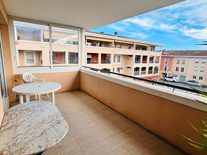 Aix-en-Provence, Puyricard, Célony : Appartement 4 pièces à louer