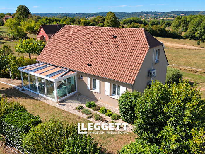 Plazac - Maison 7 pièces à vendre