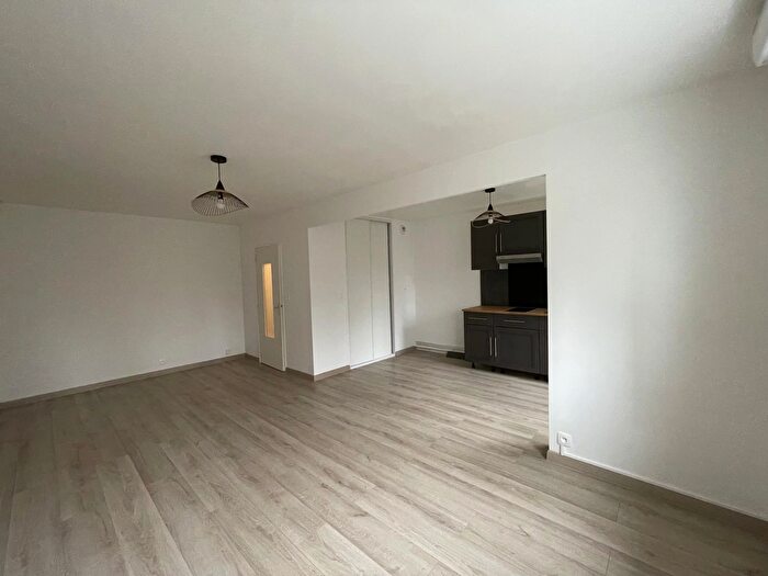 Appartement à louer - Nantes, Saint-Jacques, Pirmil - 2 pièces - 1 chambre