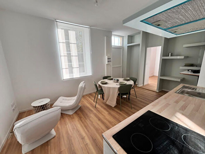 Cazères-sur-l'Adour : Appartement 2 pièces à louer