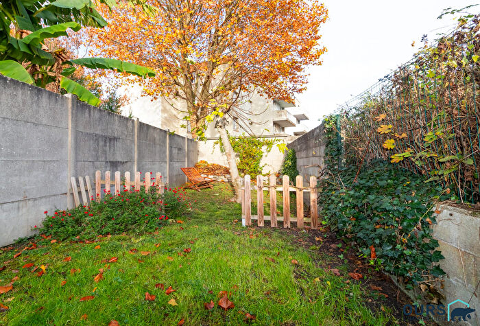 Maison à vendre - Saint-Denis, Romain Rolland - 4 pièces - 3 chambres