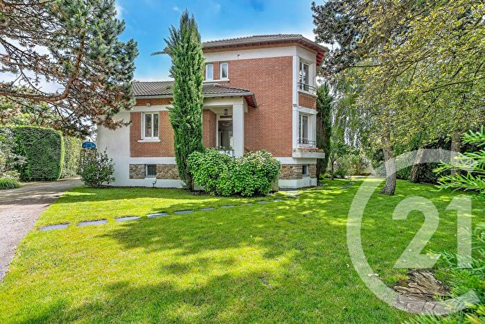 Maison 9 pièces à vendre - Champigny-sur-Marne, Coeuilly Village Parisien