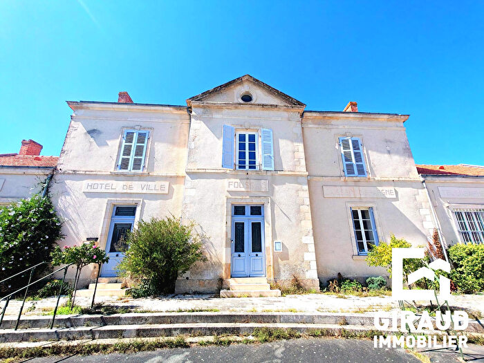 Foussais-Payré : Maison 10 pièces à vendre