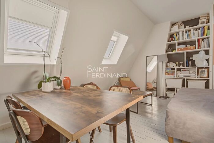 Paris 14ème, Montparnasse, Raspail : Appartement 1 pièce à vendre