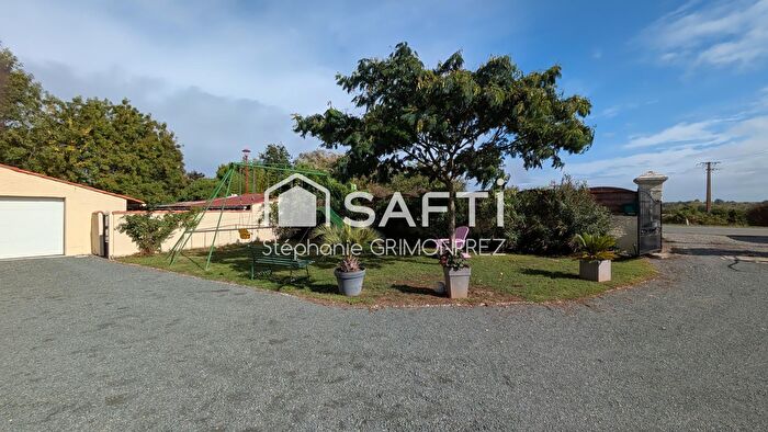 Maison à vendre - La Taillée - 8 pièces - 5 chambres