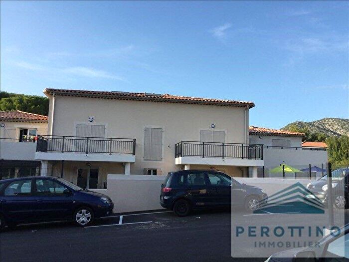 Appartement 2 pièces à louer à Gémenos