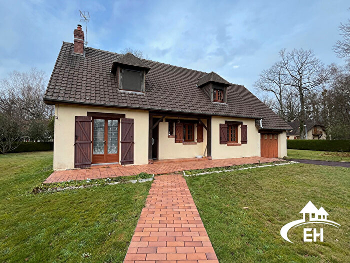 Maison 6 pièces à La Ferté-Frênel, à louer