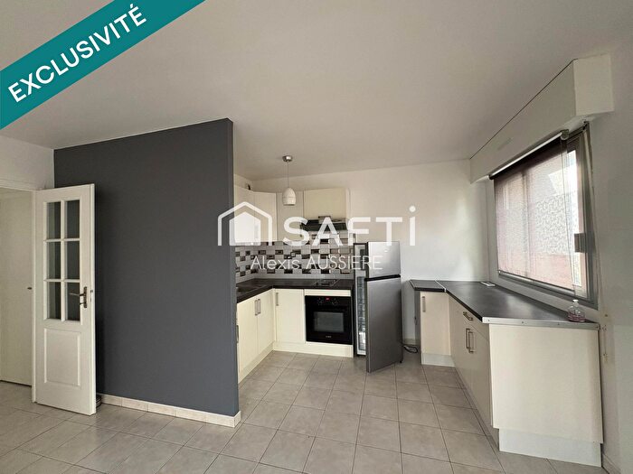 Appartement 2 pièces à Neuilly-Plaisance, Rennouillères, à vendre