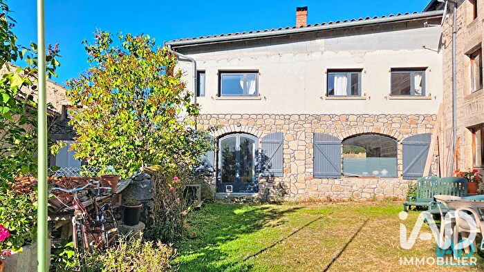 La Chaulme : Maison 5 pièces à vendre