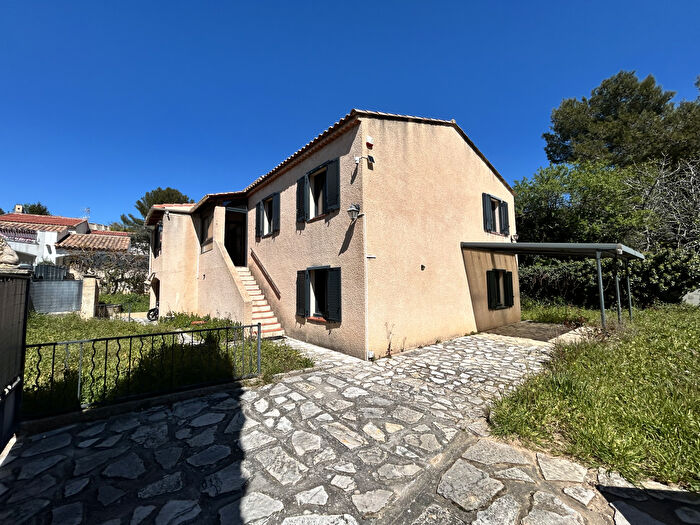 Maison à vendre - Allauch - 7 pièces - 4 chambres