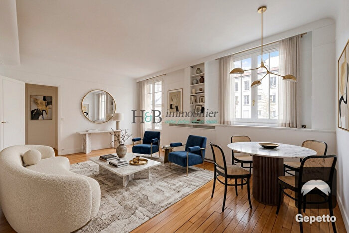 Paris 14ème, Jean Moulin, Porte d'Orléans : Appartement 4 pièces à vendre