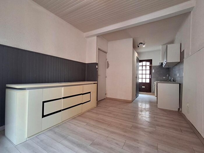 Appartement 1 pièce à louer - Marseille 16ème, Saint-André