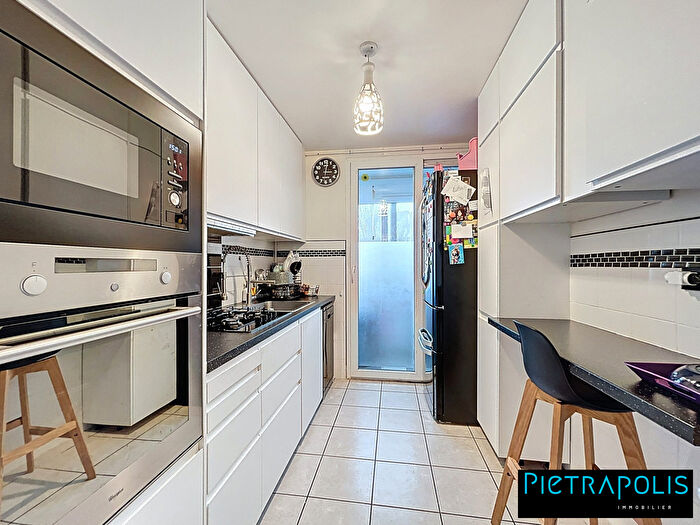 Appartement 4 pièces à Vénissieux, à vendre