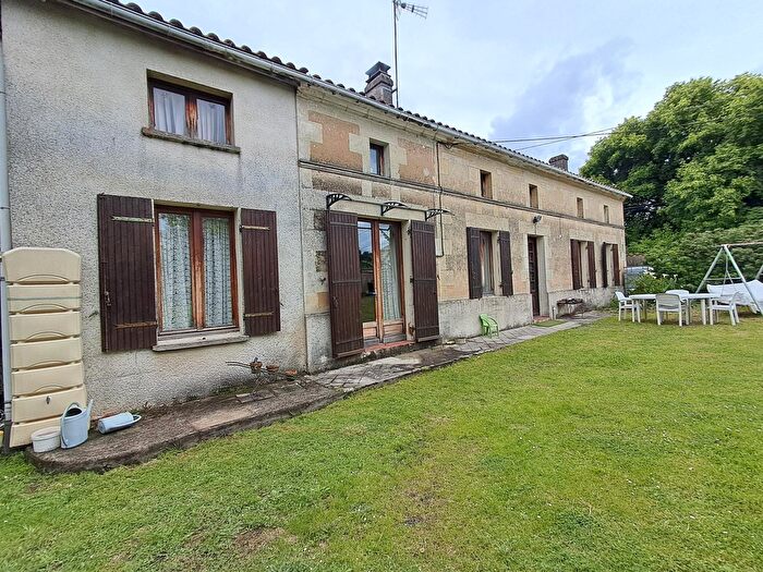 Maison 7 pièces à vendre à Reignac