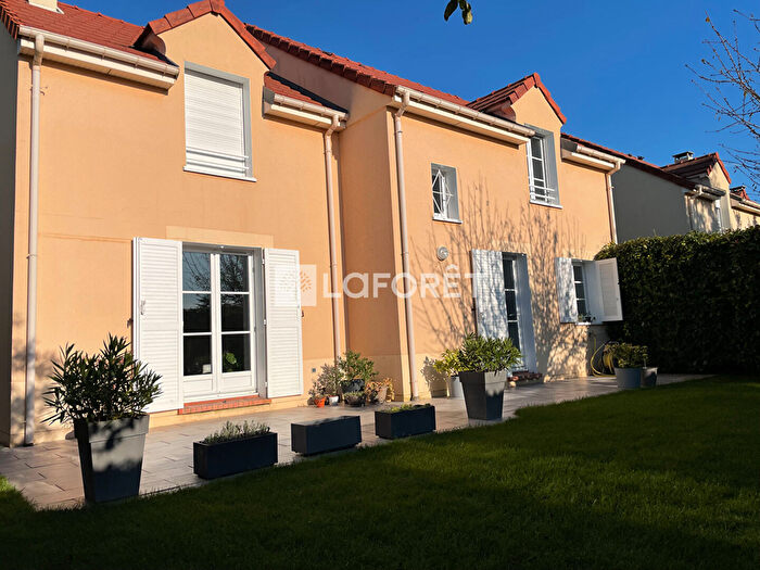 Maison à vendre - Orgeval - 6 pièces - 4 chambres