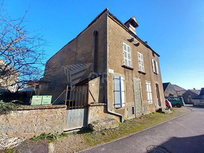 Appartement à louer - Avallon - 3 pièces - 2 chambres