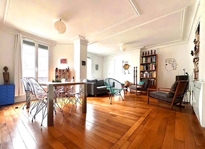 Appartement à vendre - Paris e , Belleville, Saint-Maur - 3 pièces - 1 chambre