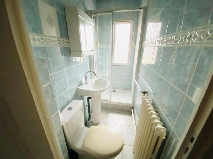 Appartement à louer - Heritan-Neuf Cles, Mâcon - 1 pièce