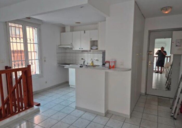 Appartement 2 pièces à Bordeaux, Fondaudège, à louer