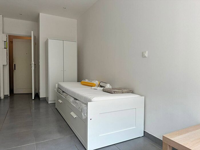 Appartement à louer - Monplaisir Lumière, Lyon ème arrondissement - 1 pièce