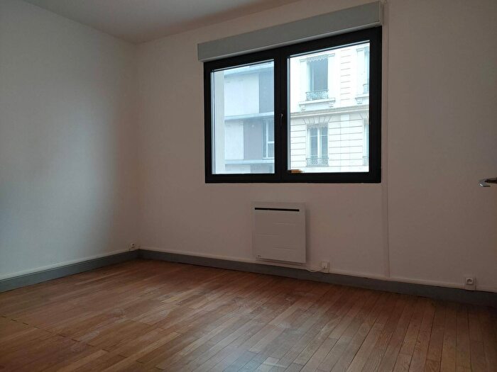 Appartement à louer - Vassieux, Caluire-et-Cuire - 3 pièces - 1 chambre