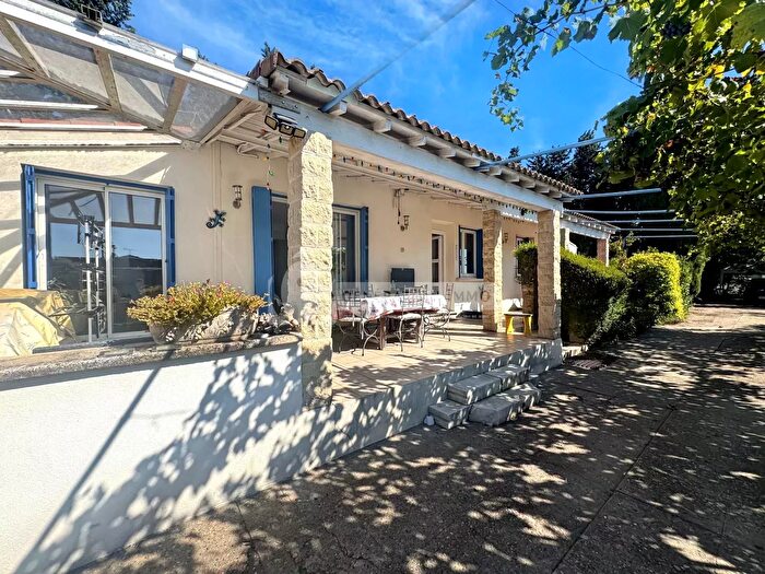 Maison à vendre - Arles, Pont de Crau, Moulès - 5 pièces - 3 chambres