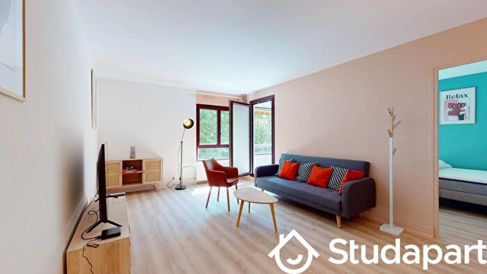 Champs-sur-Marne : Appartement 1 pièce à louer