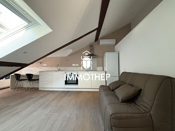 Appartement à louer - Grenoble, Championnet - 1 pièce