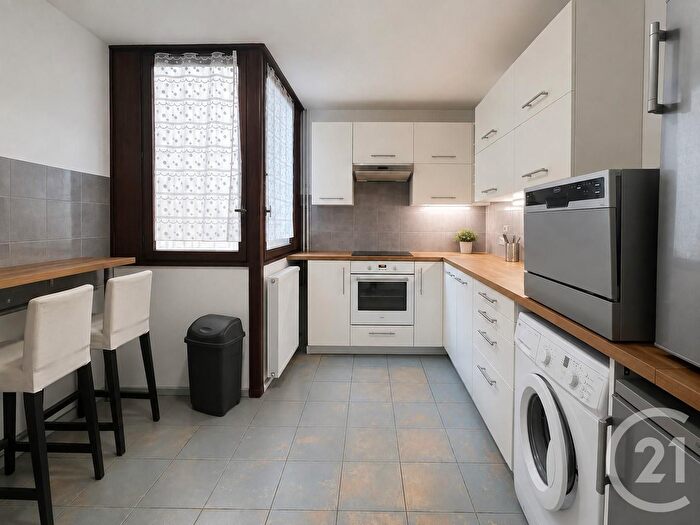 Élancourt, Les Nouveaux Horizons, Les Mares : Appartement 5 pièces à vendre