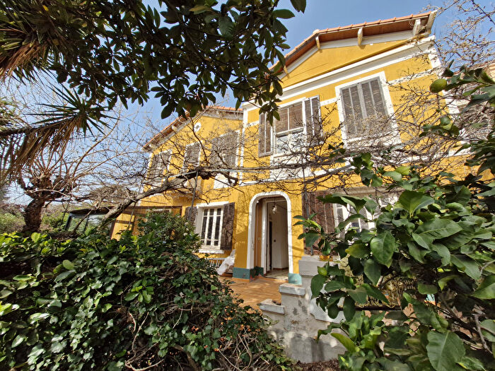 Maison à vendre - Toulon, Beaulieu - 5 pièces - 3 chambres