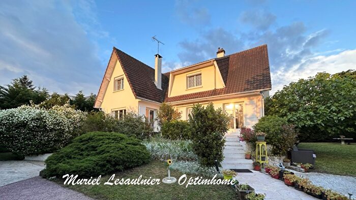 Maison 9 pièces à vendre à Croissy-sur-Seine