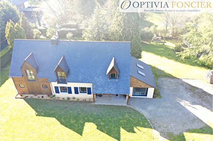 Maison à vendre - Orgères - 8 pièces - 5 chambres