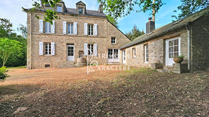 Moustoir-Ac - Maison 8 pièces à vendre