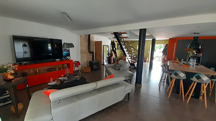 Maison à vendre - Billey - 10 pièces - 4 chambres