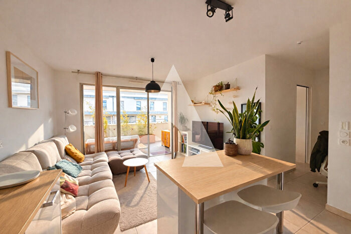 Appartement à vendre - Aix-en-Provence, Encagnane Corsy - 2 pièces - 1 chambre