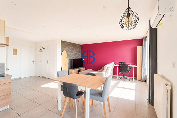 Appartement 4 pièces à vendre - Saint-Laurent-de-Mure
