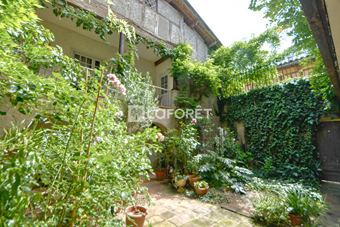 Maison à vendre - Lisle-sur-Tarn - 9 pièces - 6 chambres